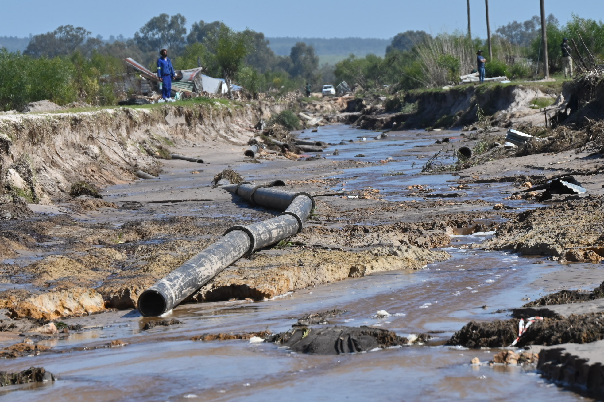 Flash flood forces new evacuations in Riverlands - Iliso Labantu News