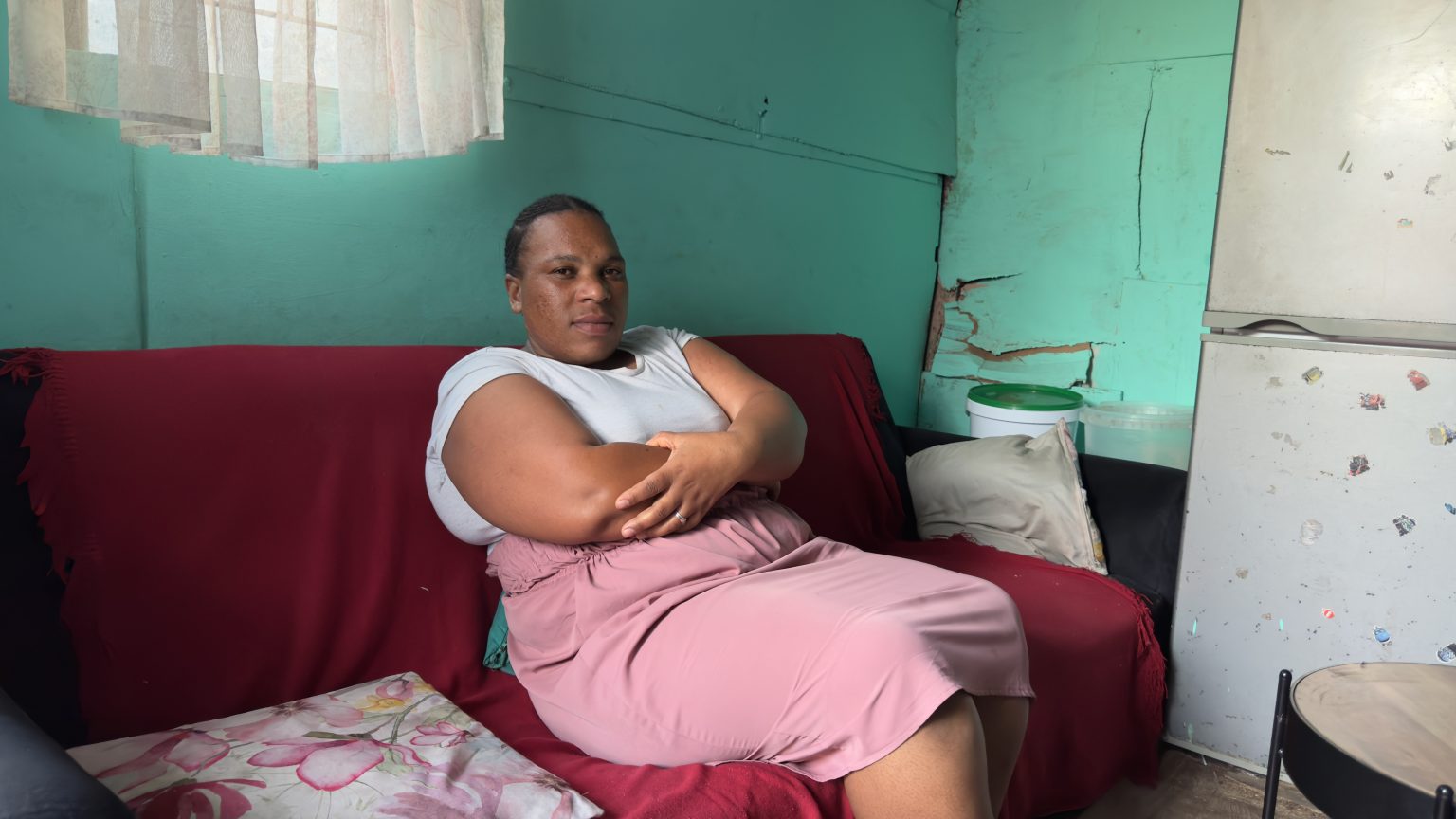 Umntwana usweleke emva kokuba i-ambulensi ingafiki kwangethuba - Iliso ...